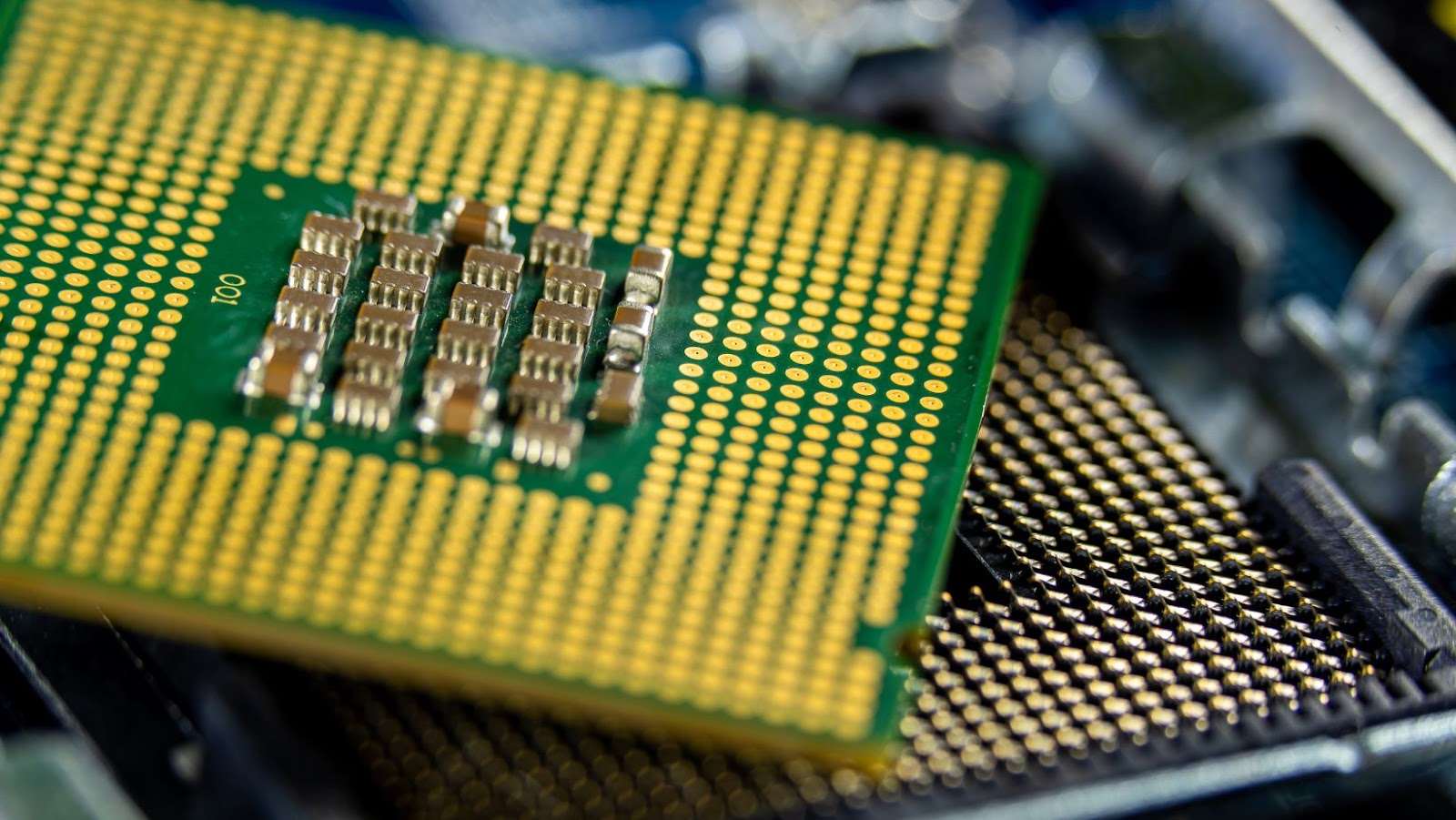Introduction: Intel Investing $3.5B in New Mexico Fab Upgrade - De Cached